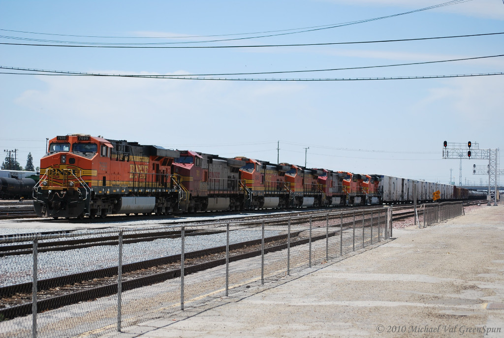 BNSF 7699